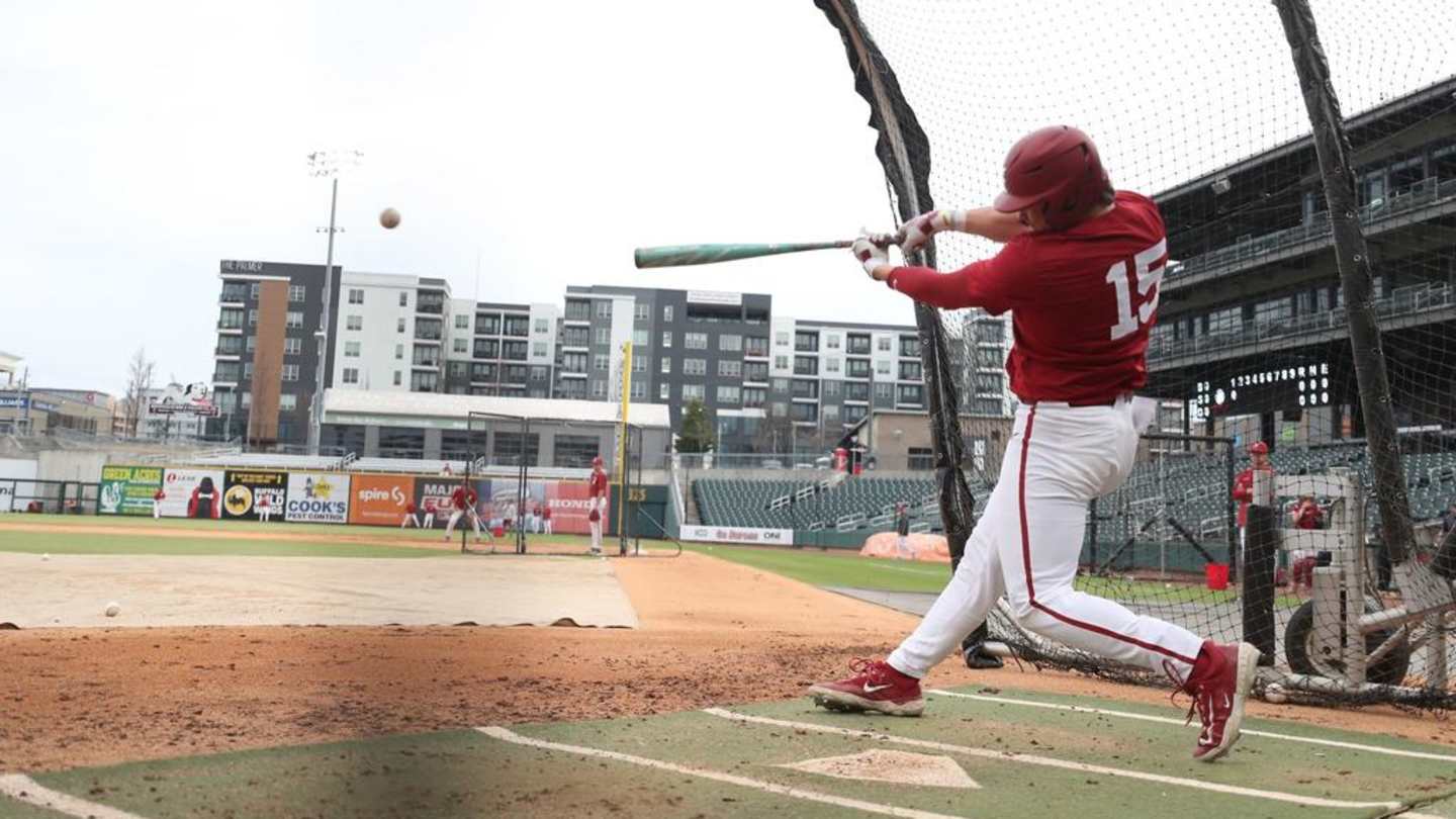 Alabama Baseball Moves Up Yet Again in D1Baseball Top 25 - Sports ...