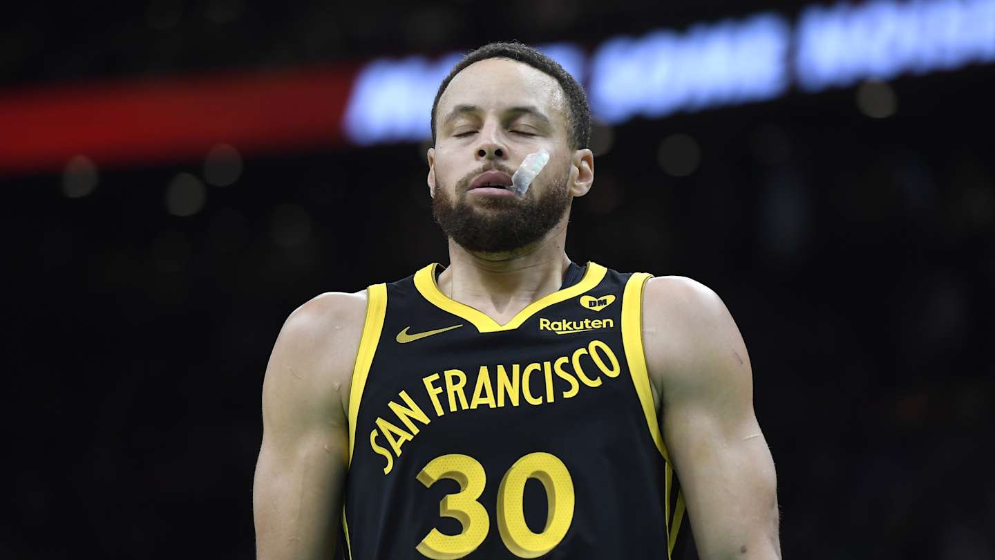 Steph Curry Reveals Reason For Controversial Warriors Decision - Inside the Warriors