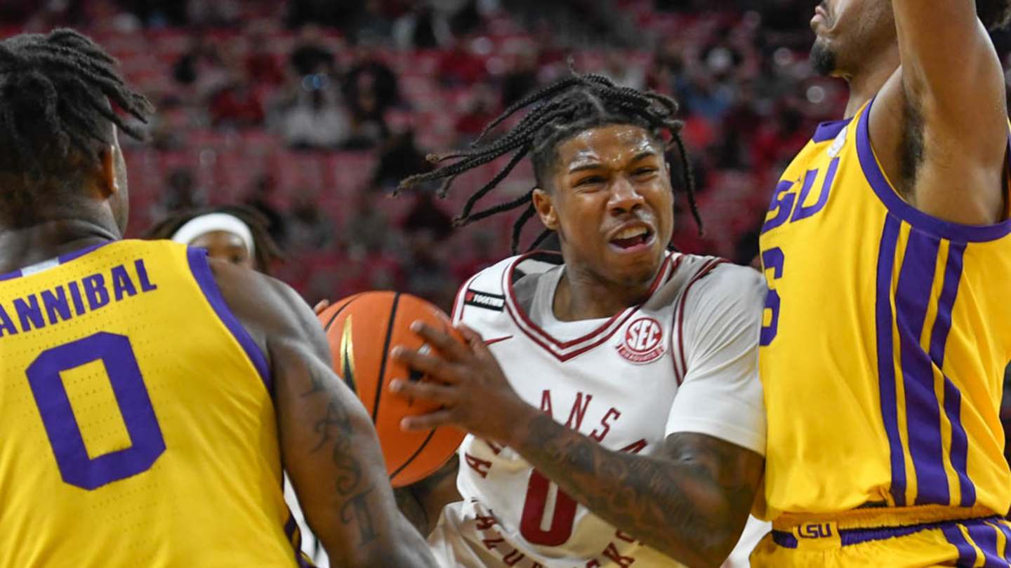 Razorbacks use free-throw line, timely shots to ice game against LSU ...