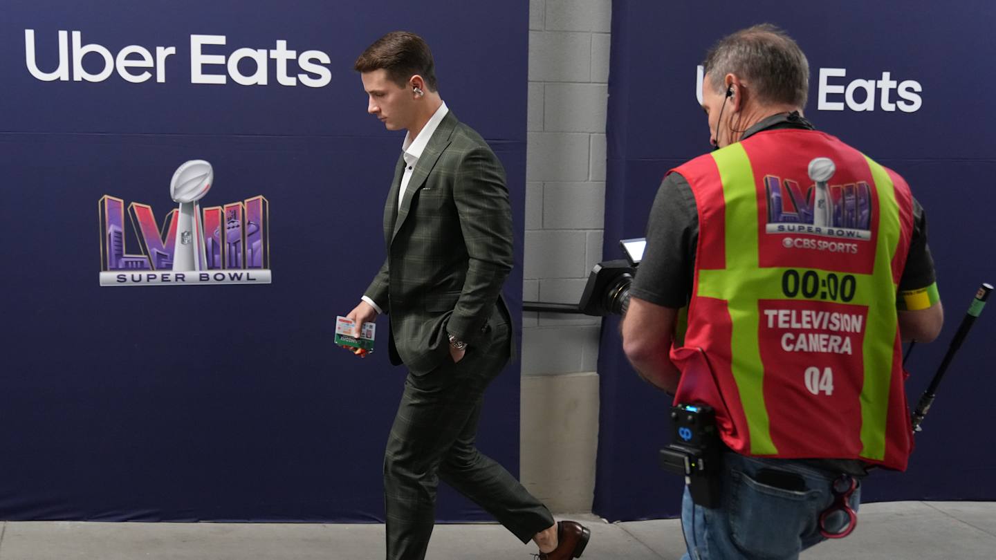 Is Brock Purdy the Leader of the 49ers Offense? - Sports Illustrated ...