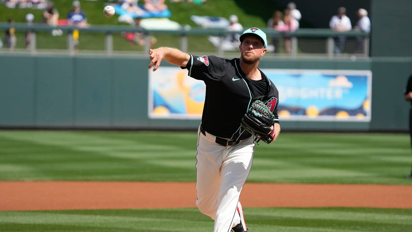 Merrill Kelly Continues His Journey With Sharp Spring Outing - Sports ...