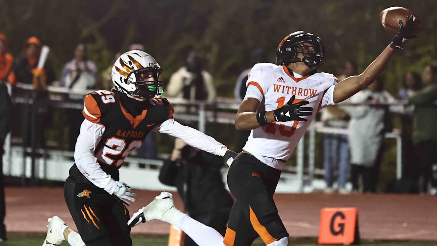 Oregon Recruiting: Nation's No. 1 WR in 2026 Schedules Oregon Ducks ...