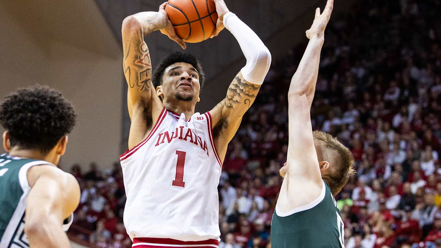 WATCH: Kel'el Ware Puts Together Highlight-Reel Performance in Indiana ...