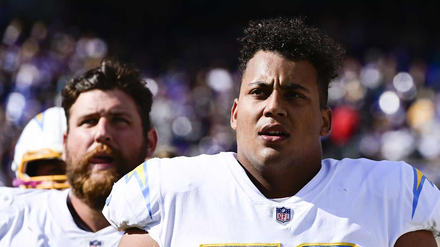 Chargers News: Bolts Star OL Reportedly Struggled Due to Nagging Season ...