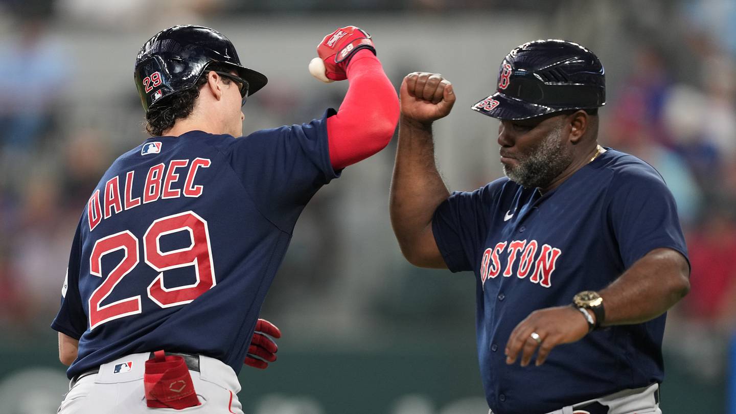 How the Rob Refsnyder Injury Impacts the Boston Red Sox Moving Forward ...