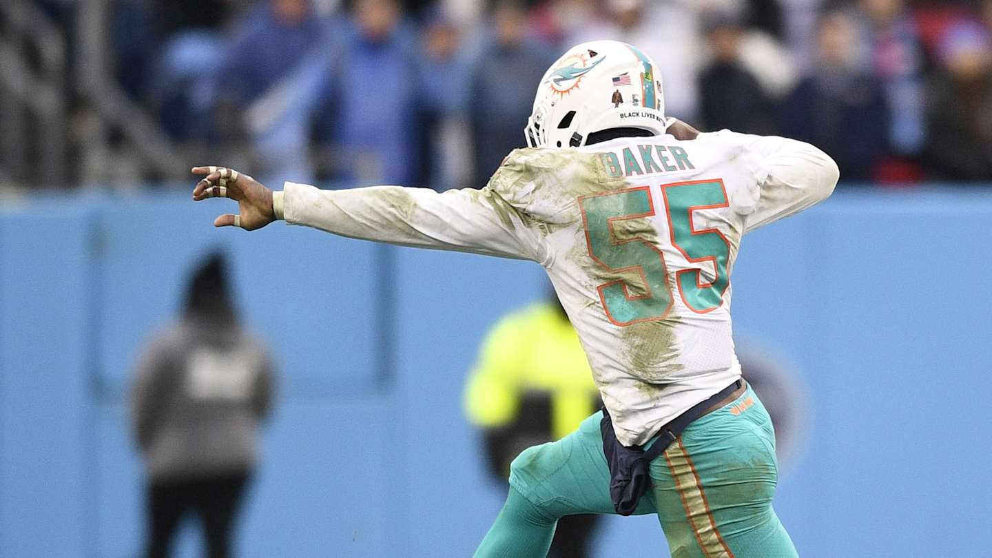 Free-Agent Linebacker Jerome Baker Would Be Obvious Fit for Packers ...