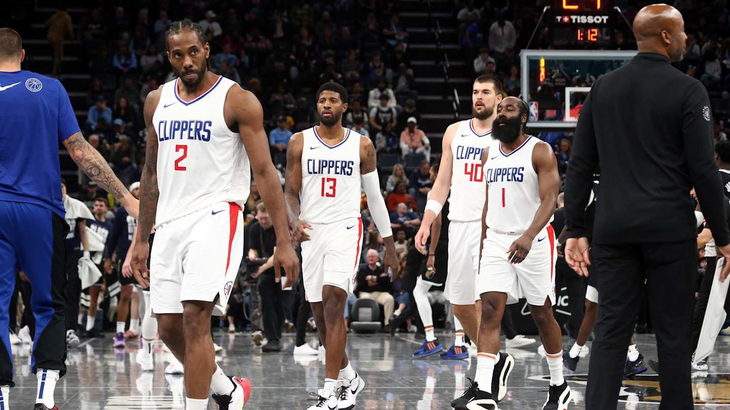 Clippers Coach Sends Reality Check Message to Team - Sports Illustrated ...