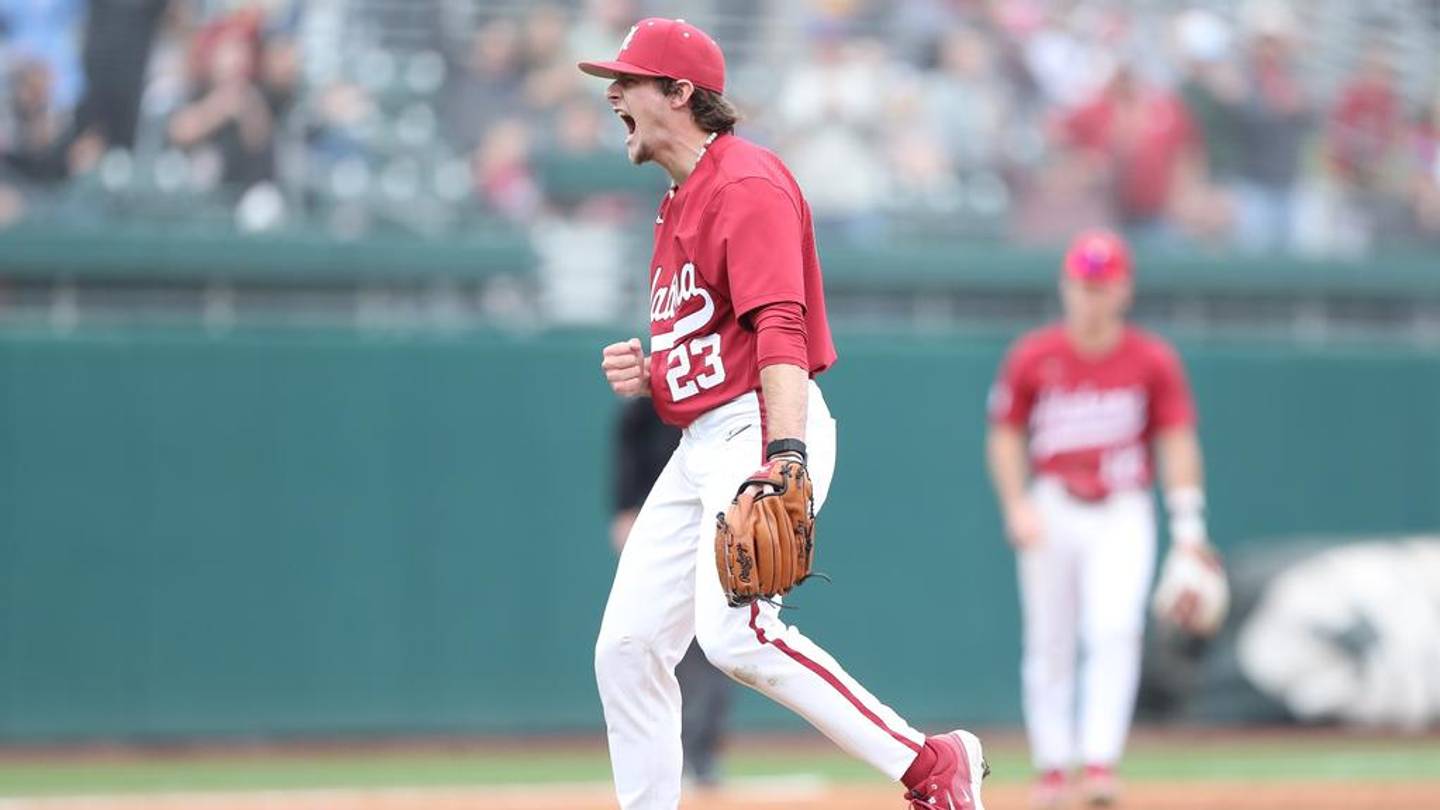 Alabama Baseball Moves Up in D1Baseball Rankings for Fifth Consecutive ...