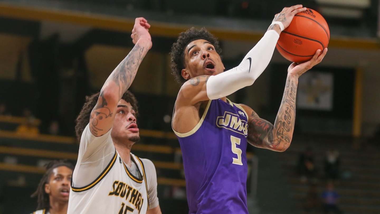 March Madness: 10 Teams That Could Make Cinderella Runs in 2024 Men’s ...