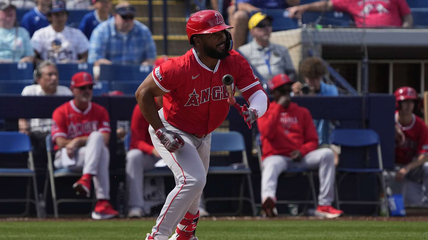 Luis Rengifo Exits Angels Game Early With Apparent Injury - Los Angeles ...