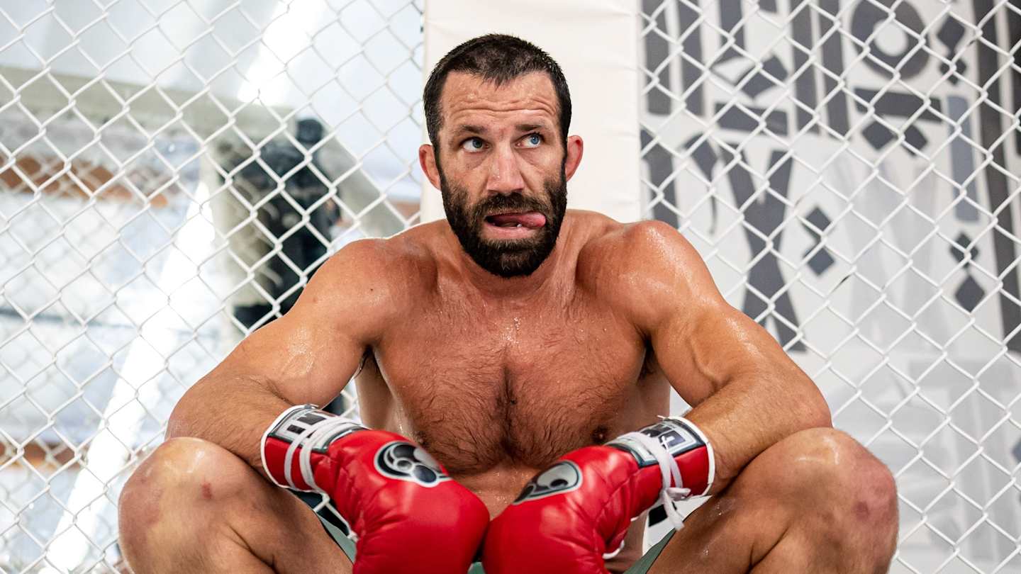 Luke Rockhold planning his return to MMA - Sports Illustrated Wrestling ...