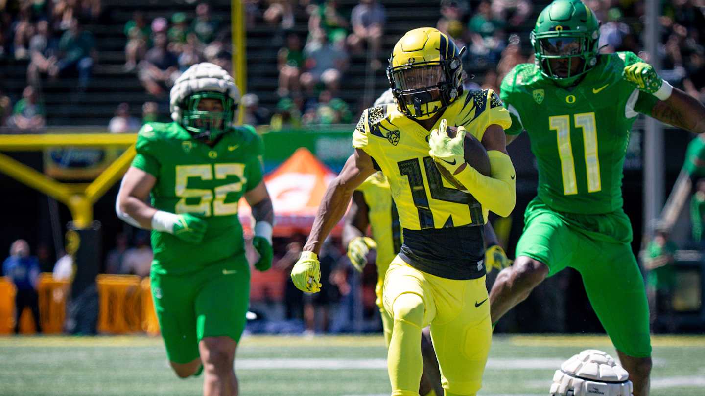 Oregon Football: Oregon Ducks Rank No. 15 in AP Top-25 Preseason Poll ...