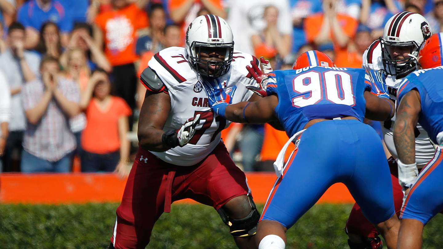 South Carolina Football Alum Brandon Shell Intends To Retire From NFL ...