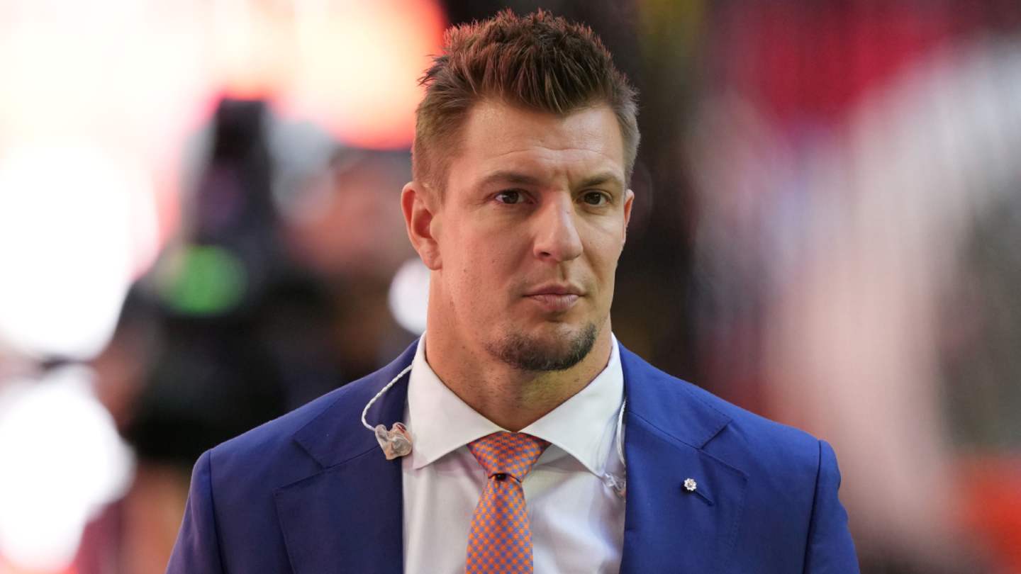 Rob Gronkowski Names Coach With ‘the Best Chance’ of Getting Him Out of Retirement - Sports ...