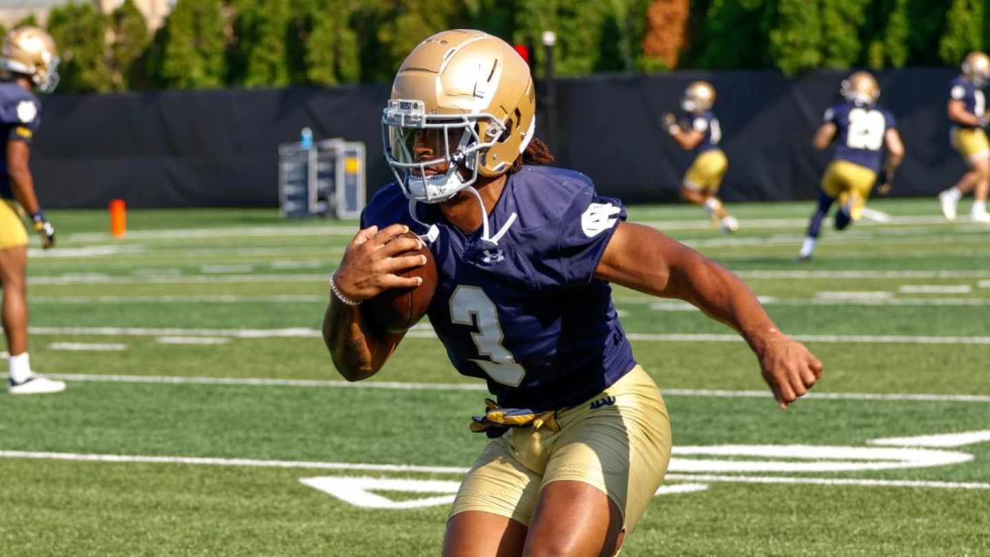 Notre Dame's "Five-Headed" Running Back Room Ready To Go - Sports Illustrated Notre Dame ...