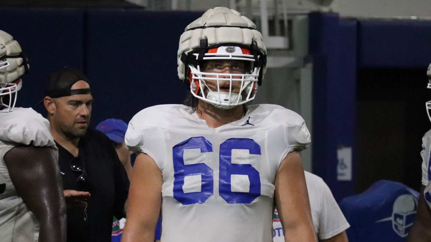 Gators Fall Camp 2023: Day 14 Notebook, Focus on Centers Following ...