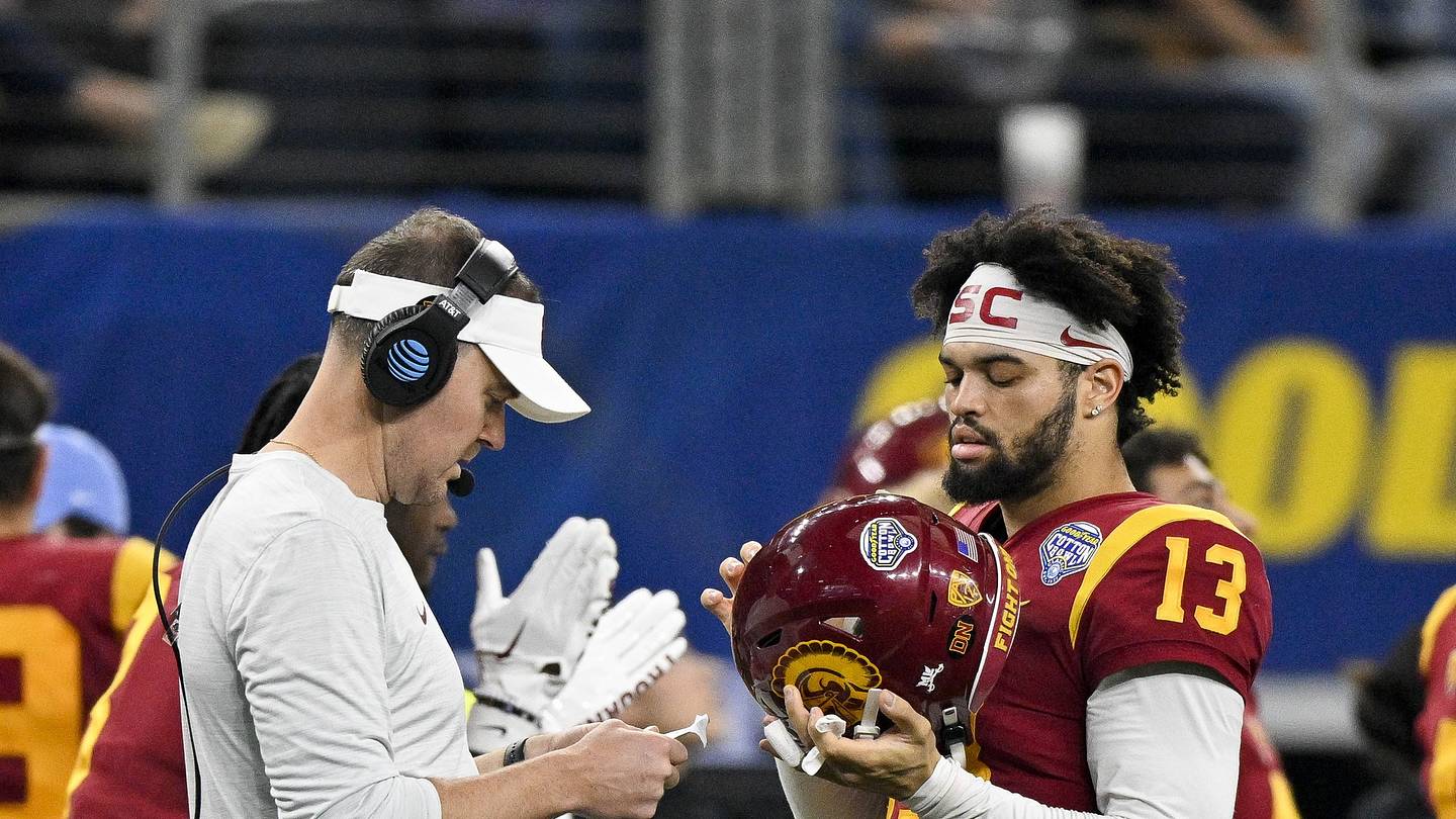 USC Football: CFB Experts Predict Fewer Wins, Still Hopeful for Playoff ...