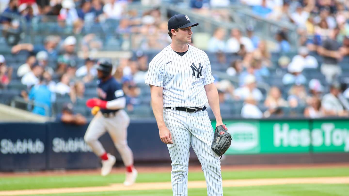 New York Yankees Drop 7th in a Row, Fall Victim to Worst Losing Streak ...