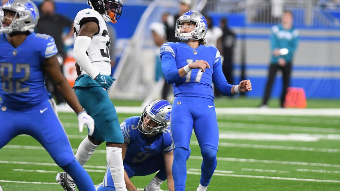 Tennessee Titans Add Veteran Kicker Michael Badgley While Waiving ...