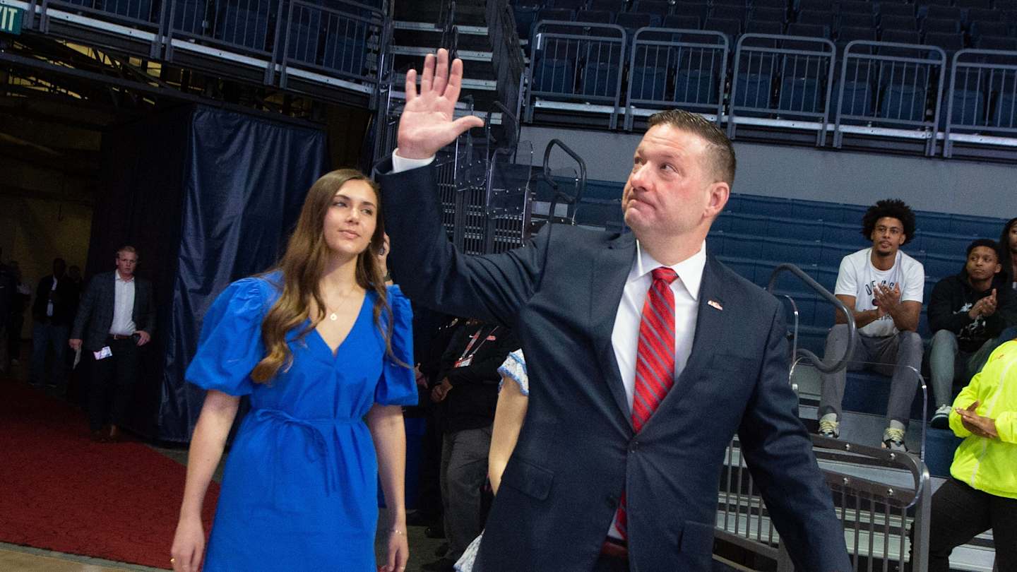 Ole Miss Rebels Basketball Announces Throwback Game at Tad Smith ...