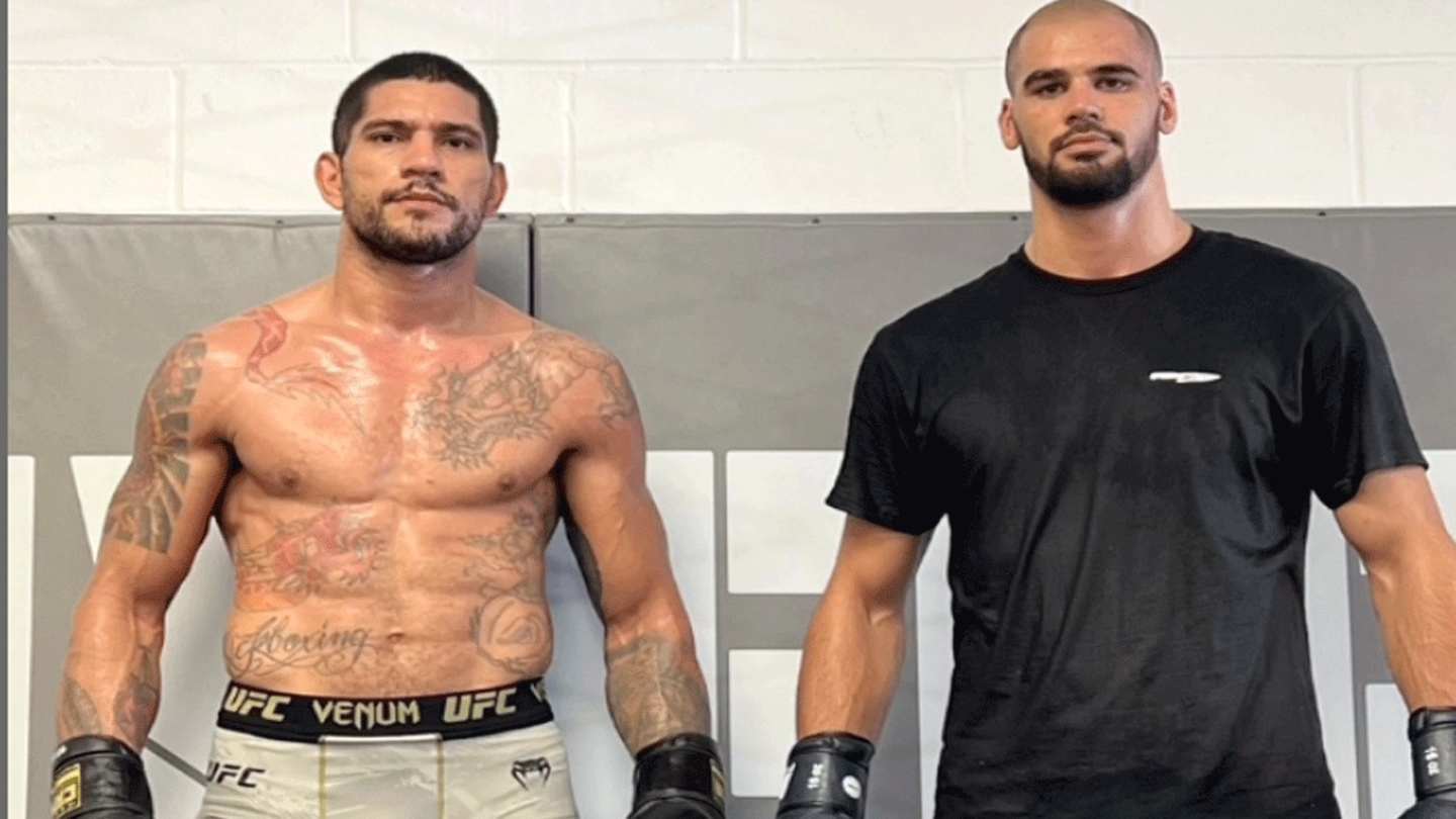 Kickboxer Who Fought Israel Adesanya & Alex Pereira to Fight for UFC ...