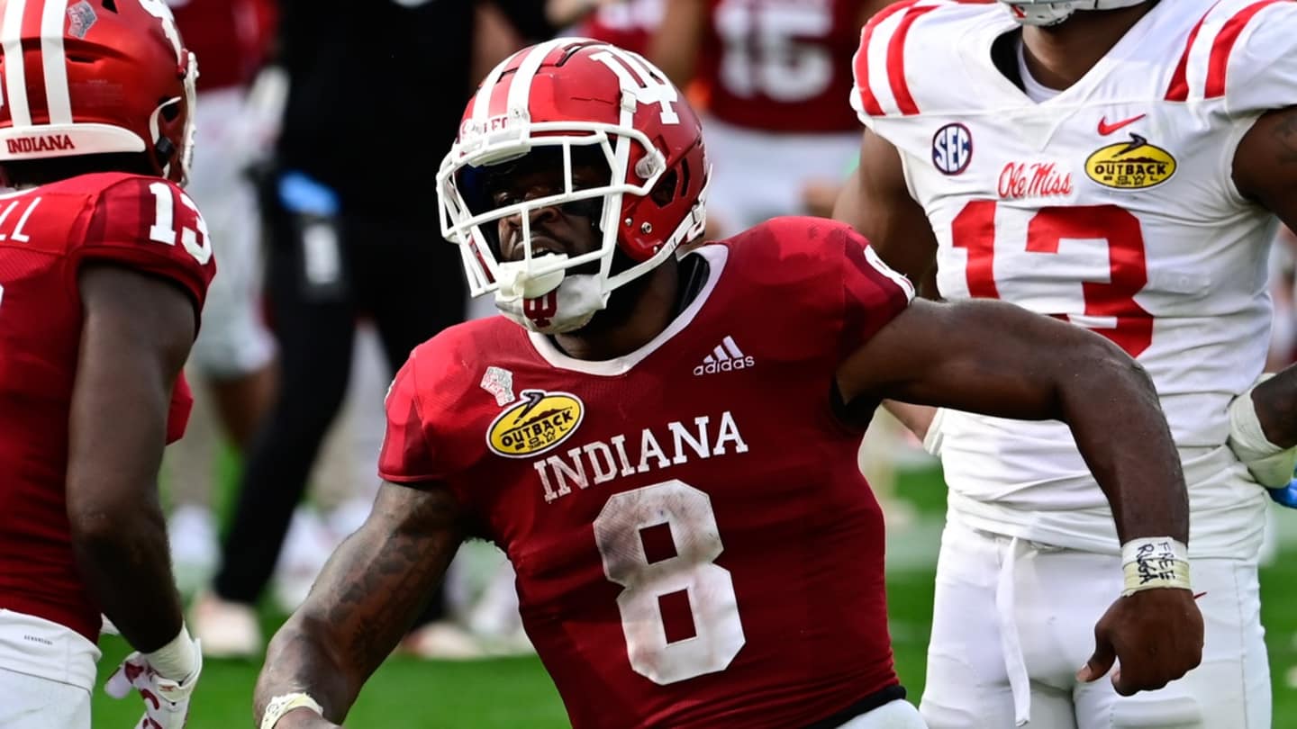 Former Indiana Football Player Stevie Scott III Cut by Arizona ...