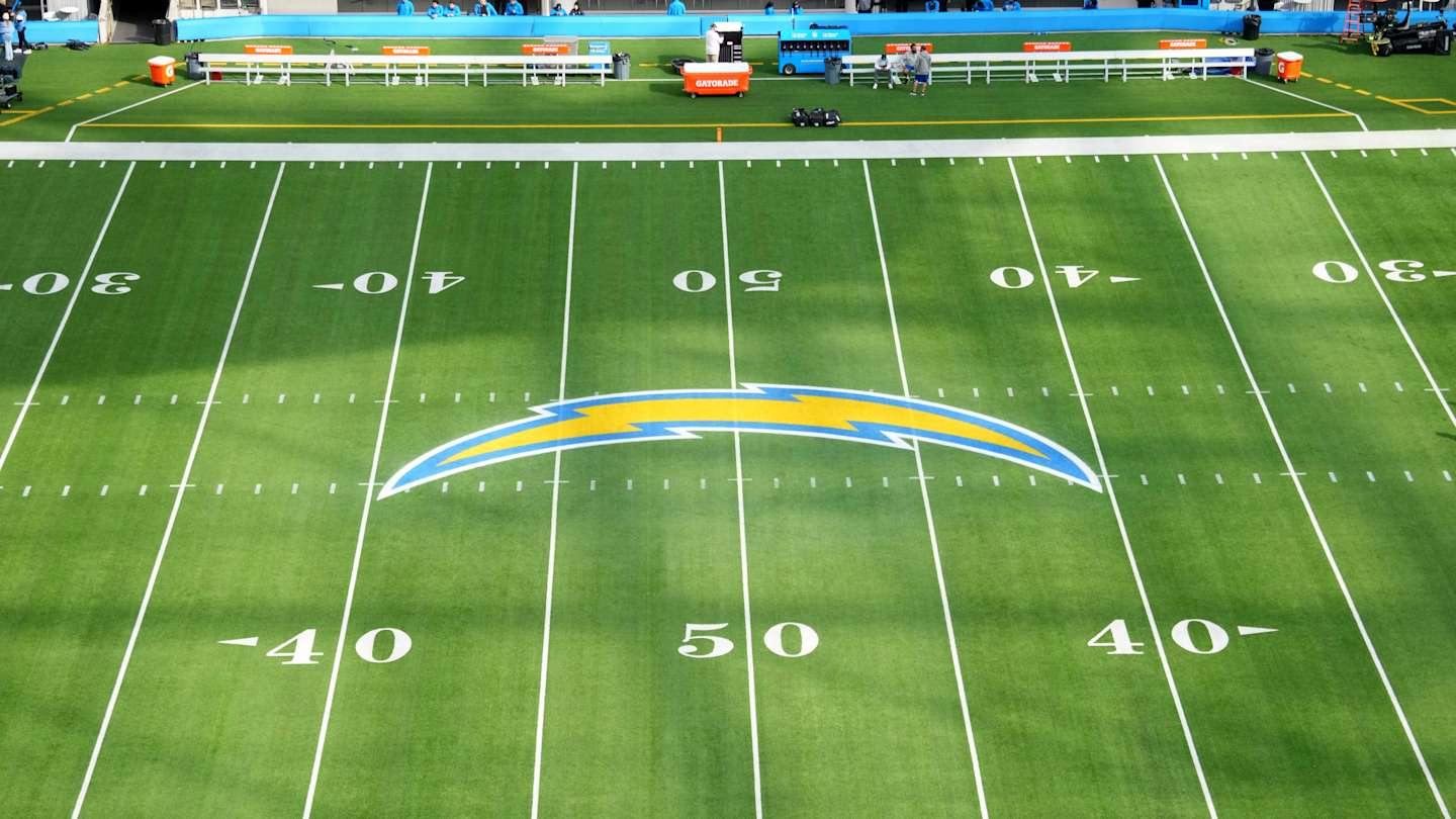 Charger Fans React to Official 53-Man Roster - Sports Illustrated Los ...