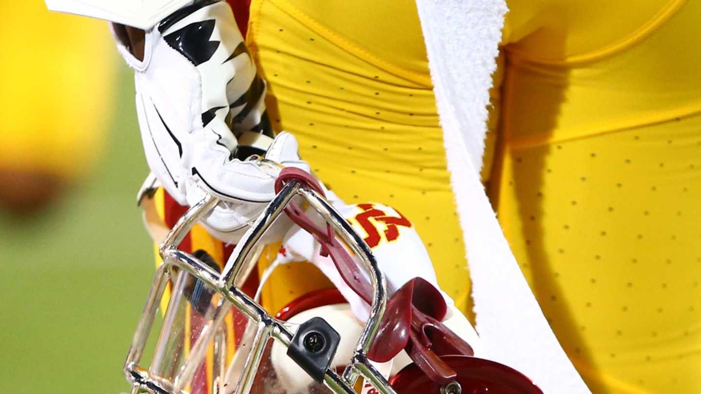 USC Four-Star 2025 Commit Withdraws, Trojans Remain Contenders - Sports ...