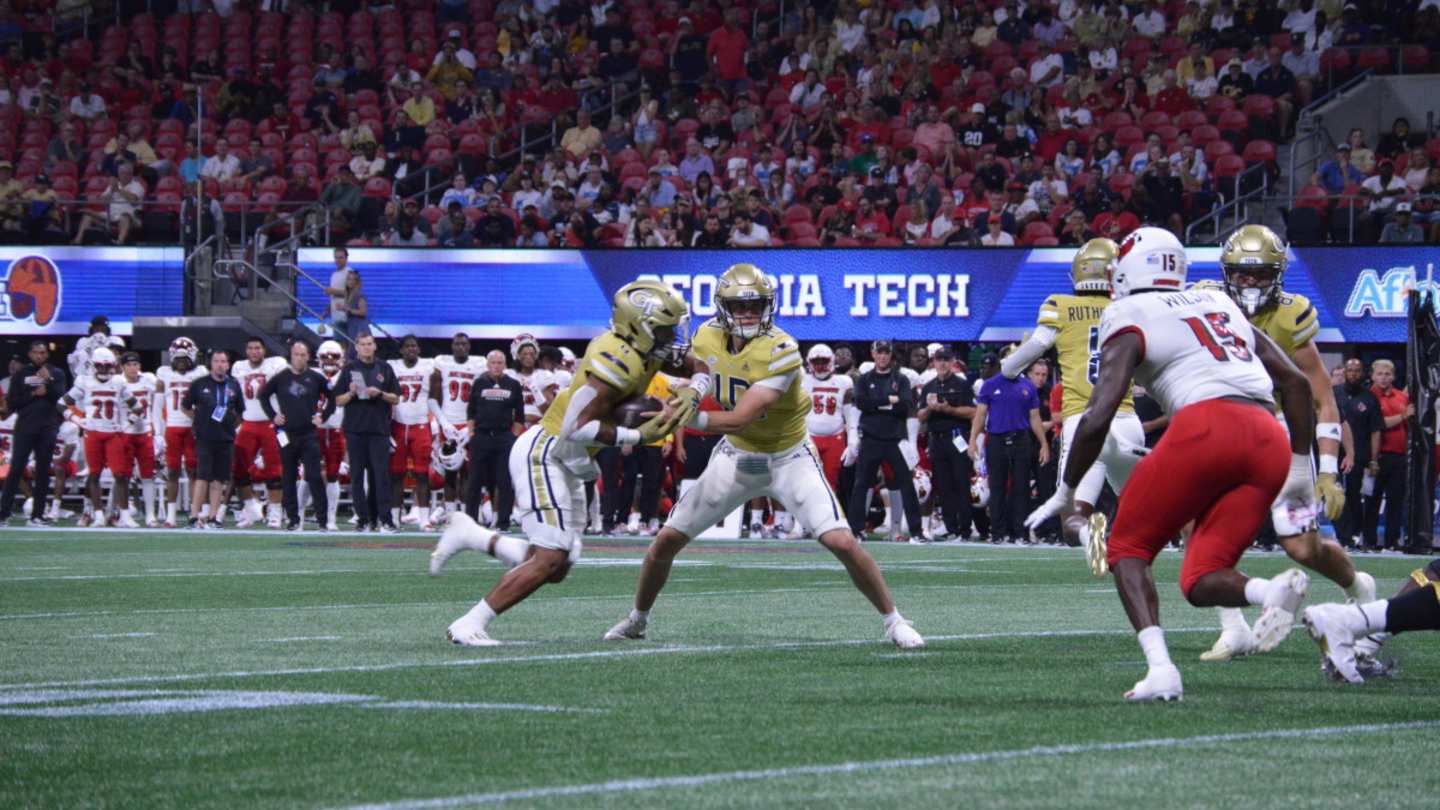 Georgia Tech reveals captains for game vs. Ole Miss - Sports ...