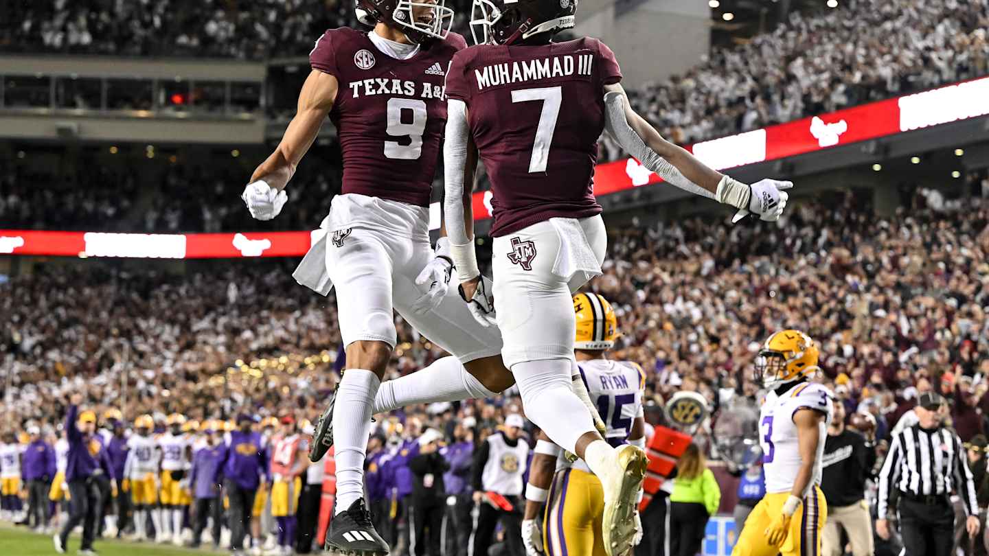 Watch: Texas A&M Aggies WR Noah Thomas Grabs Hat Trick In First Half ...