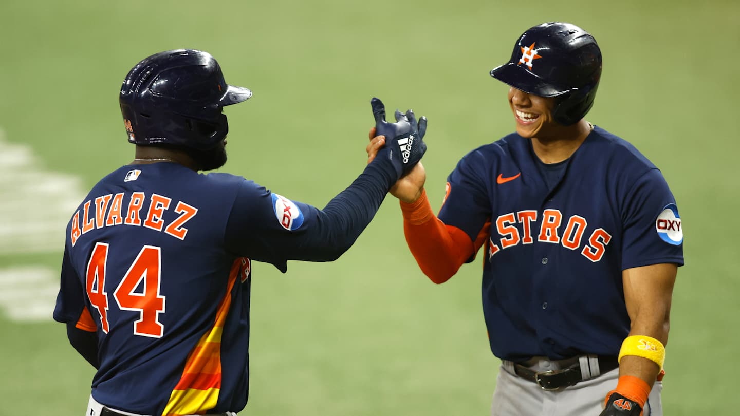 How Taking AL West Lead Impacts Houston Astros' Playoff Numbers ...
