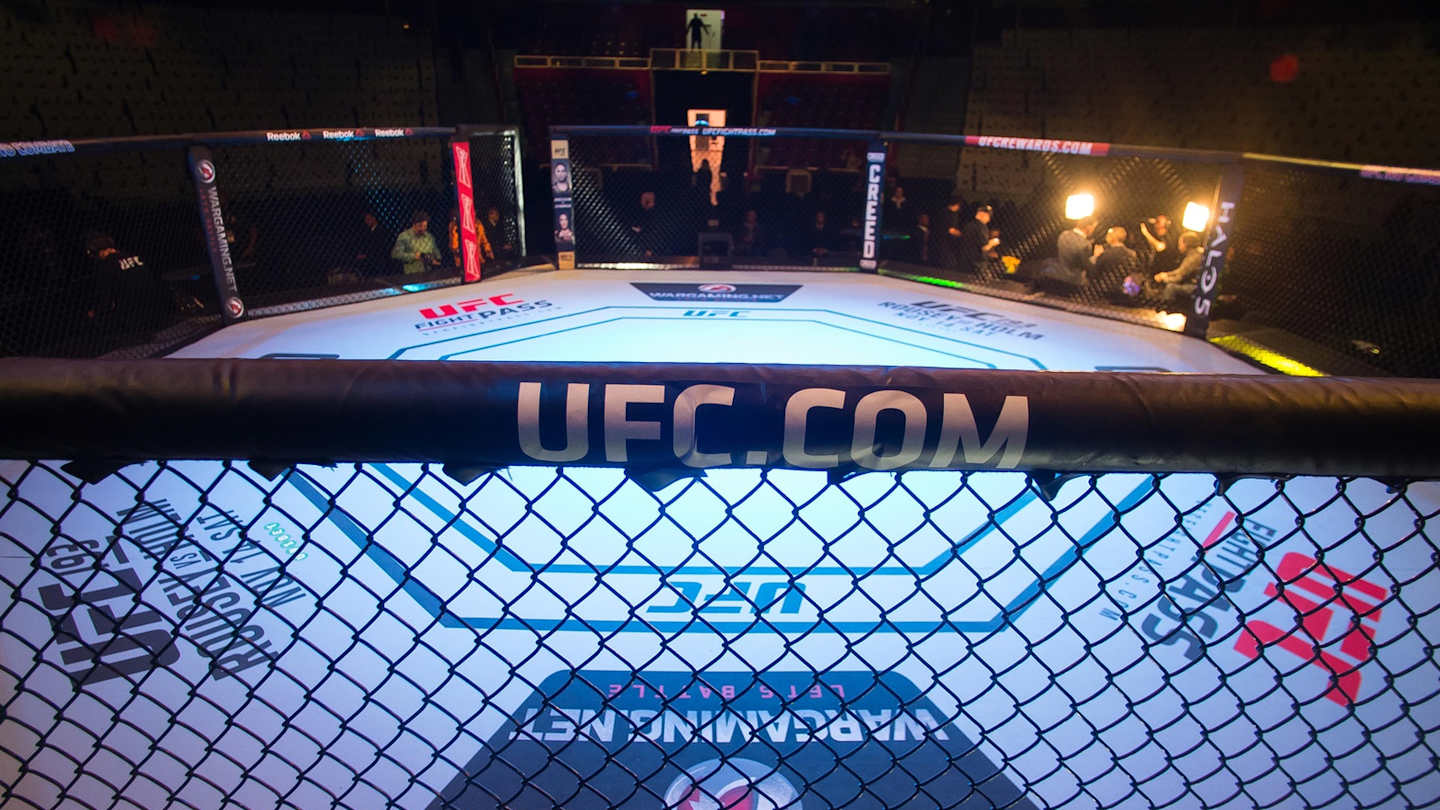 UFC Announces Veteran Lightweight Main Event for October Event Schedule ...