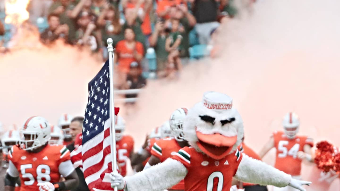 Miami Hurricanes gained an all-around defensive talent with Cole ...