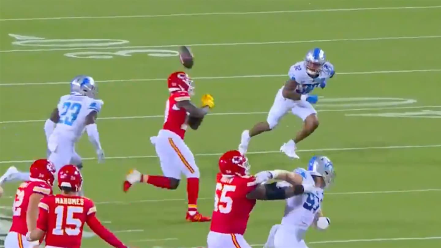 NFL Fans Trashed Kadarius Toney After Patrick Mahomes’s Pick-Six vs. Lions - Sports Illustrated