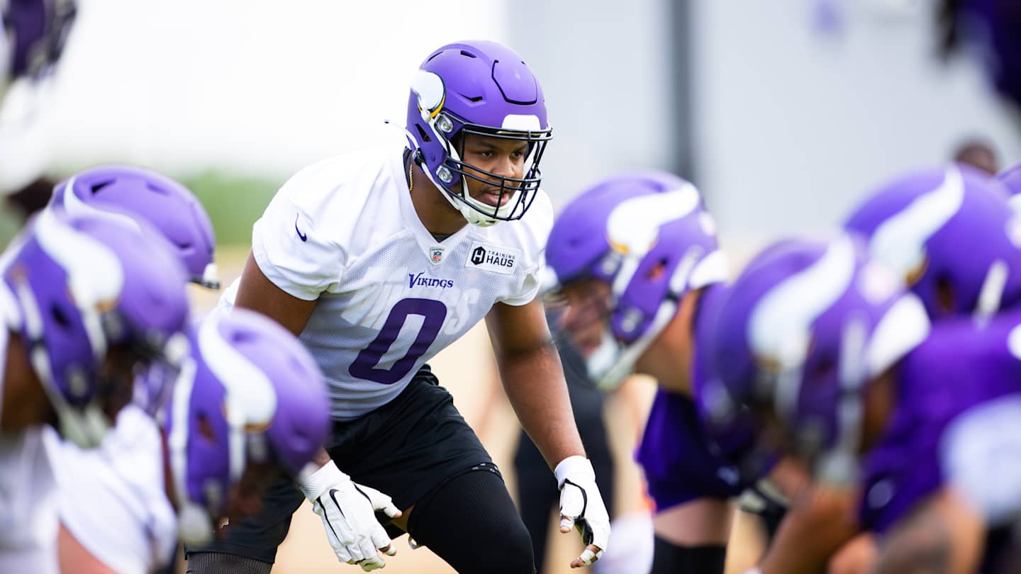 Vikings injury report: Marcus Davenport questionable ahead of season ...