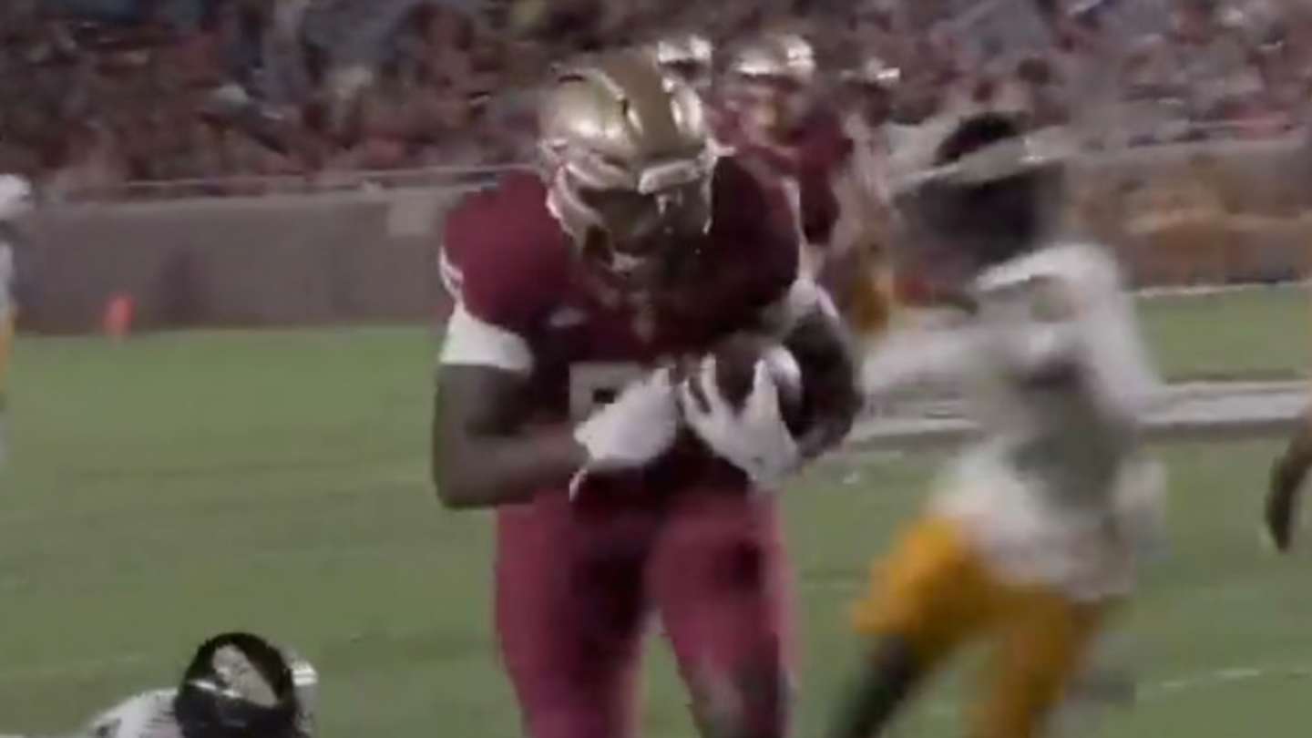 WATCH: Tate Rodemaker Hits Markeston Douglas For TD On First Pass Of ...