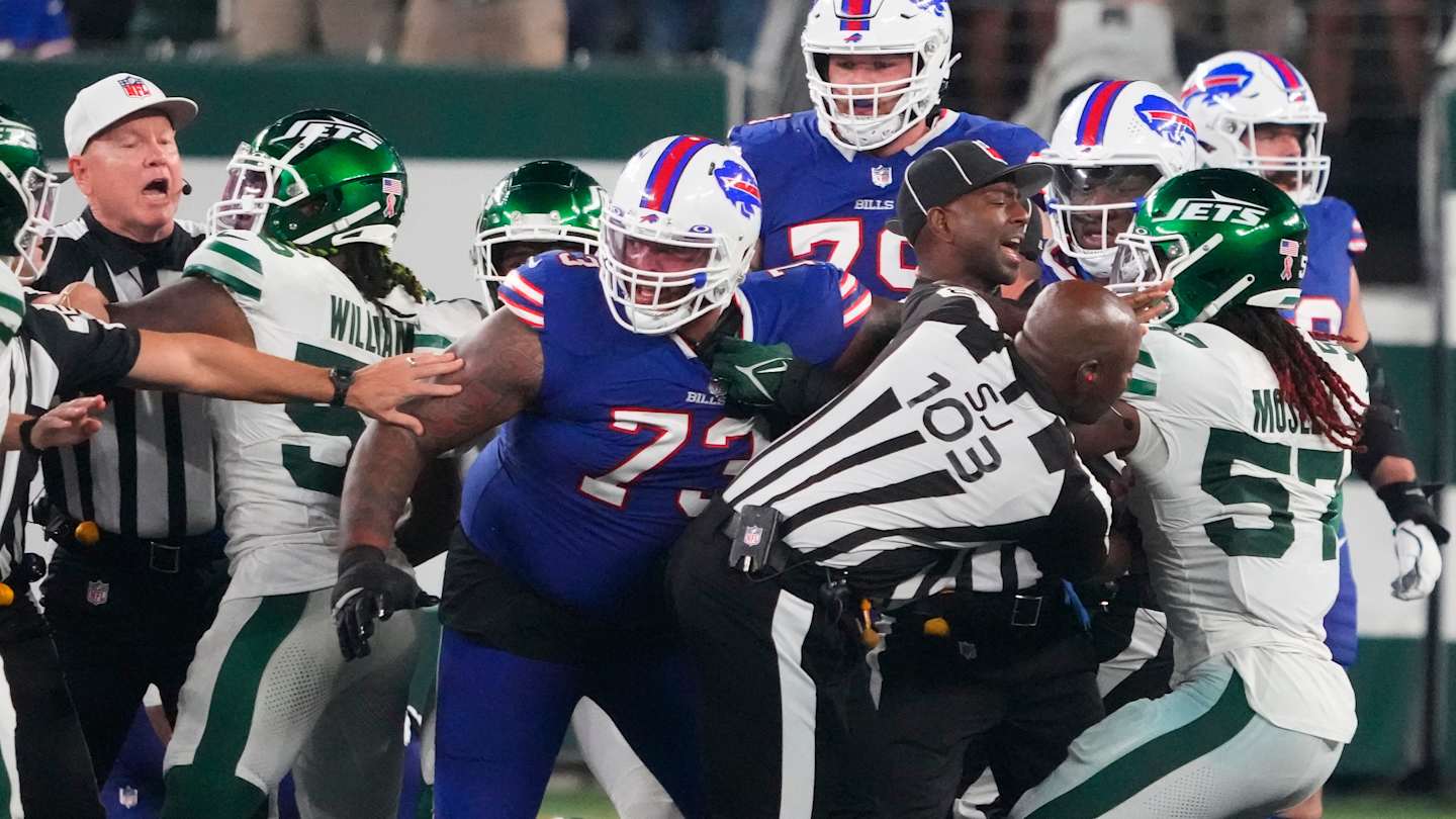 Buffalo Bills vs. New York Jets FIGHT: Josh Allen Fumble Leads to ...