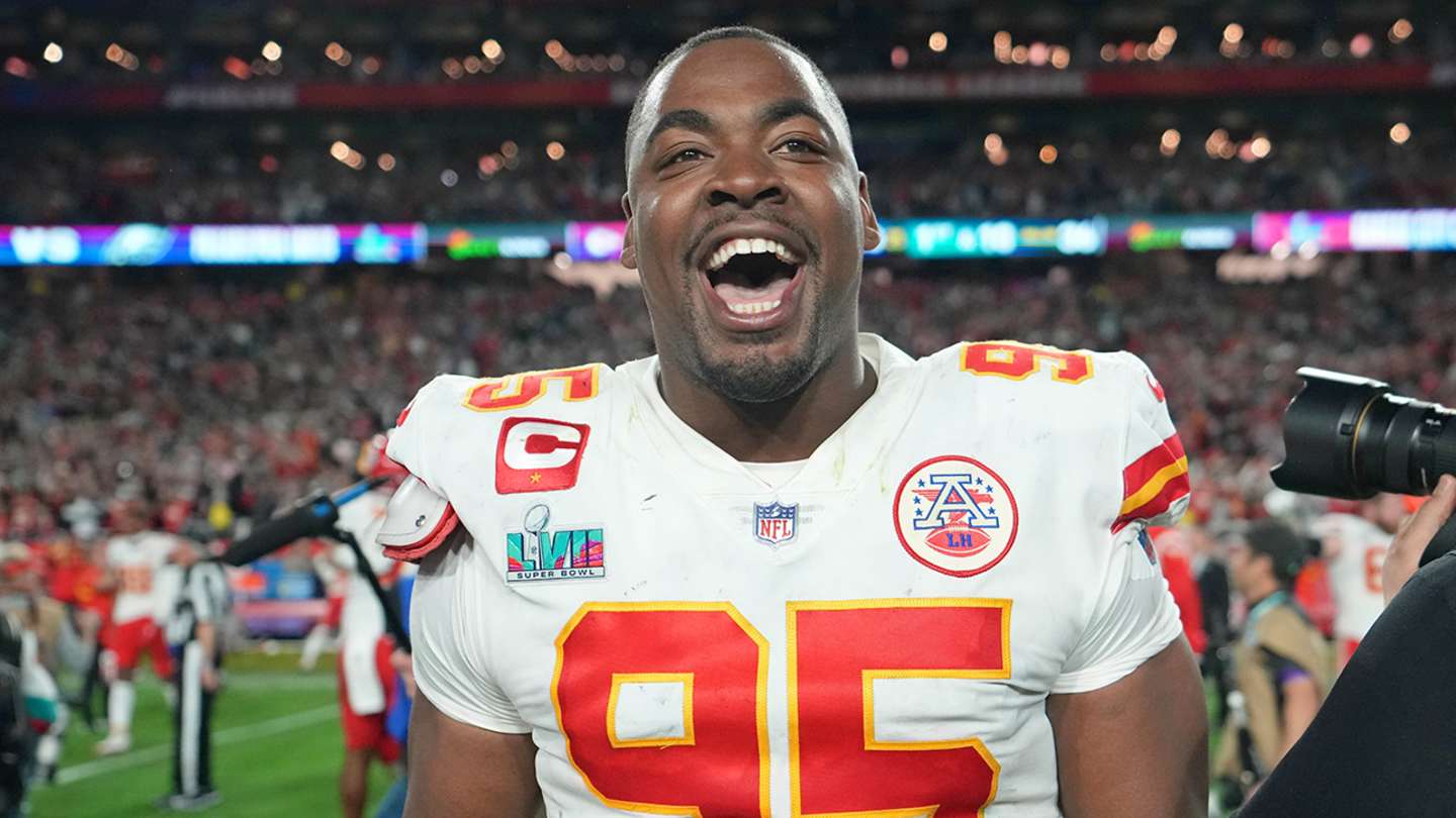 Chiefs, Chris Jones Agree To Contract Extension - Sports Illustrated