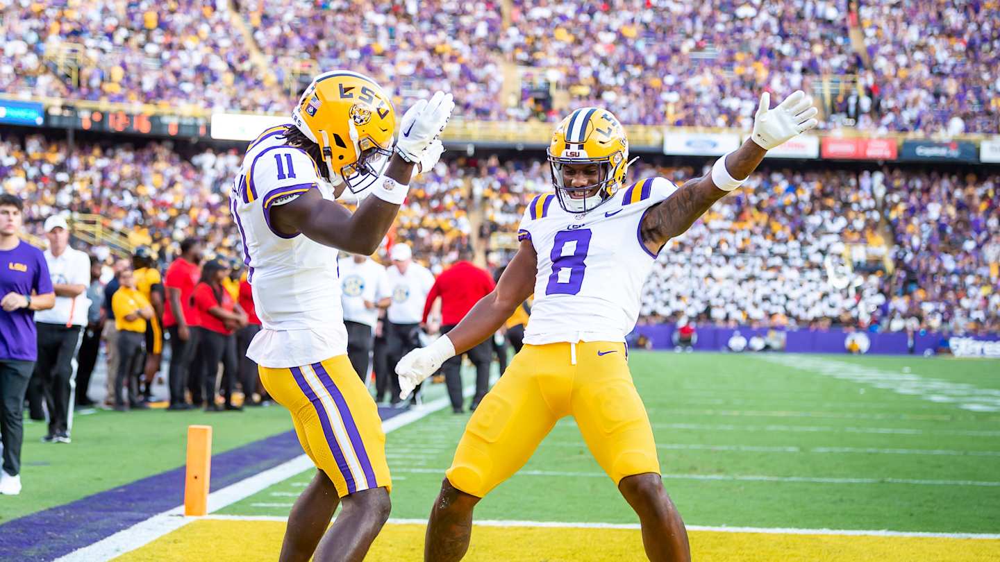 Tale of Two Halves: No. 12 LSU Fights Back To Knock Off Arkansas 34-31 ...