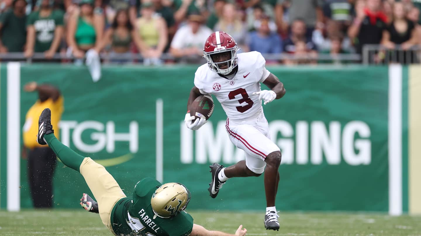 No. 10 Alabama Pulls Away Late From USF For Uncomfortable 17-3 Win ...