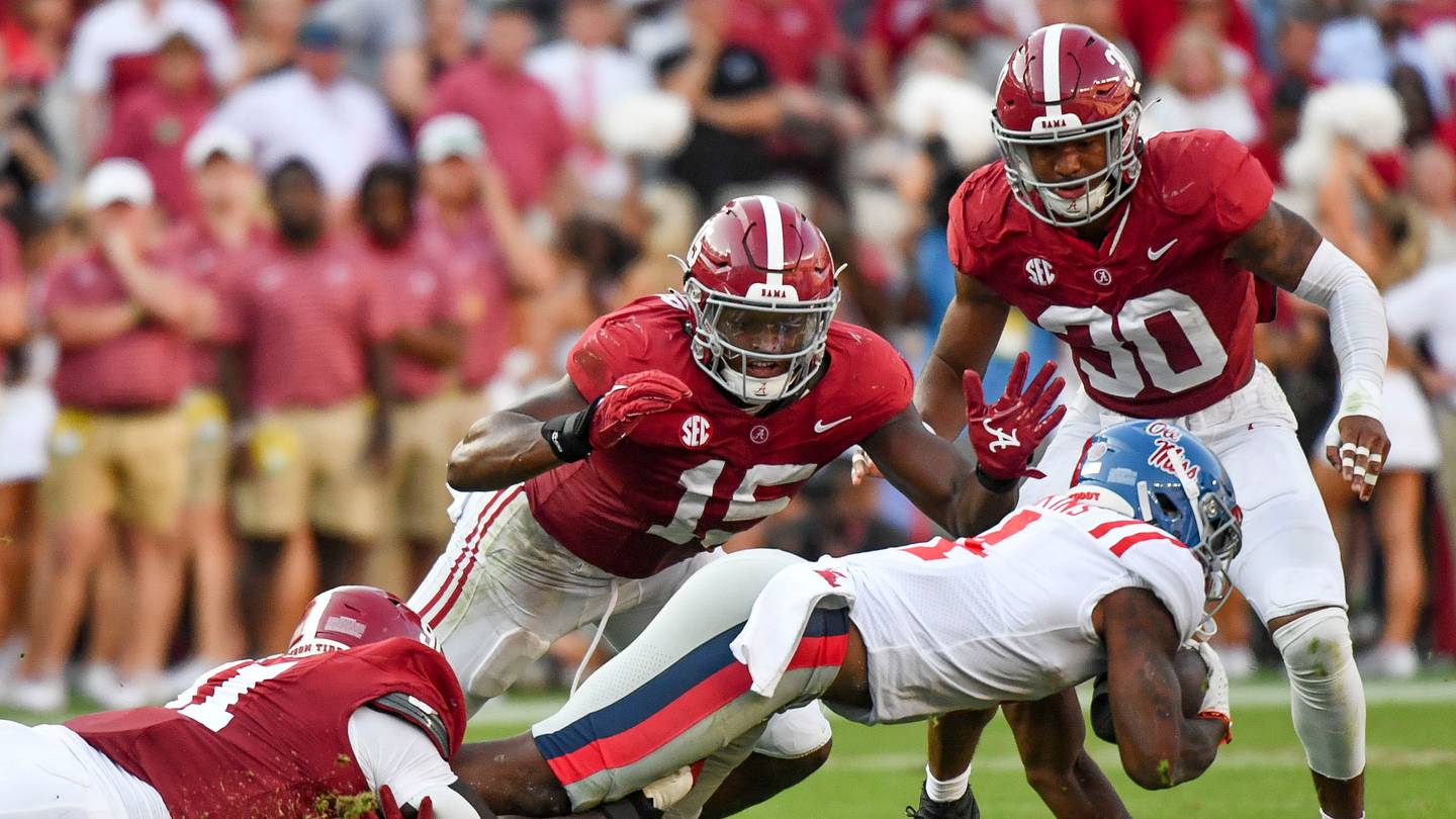 Alabama's Pass Rush the Cornerstone of the Crimson Tide Defense ...