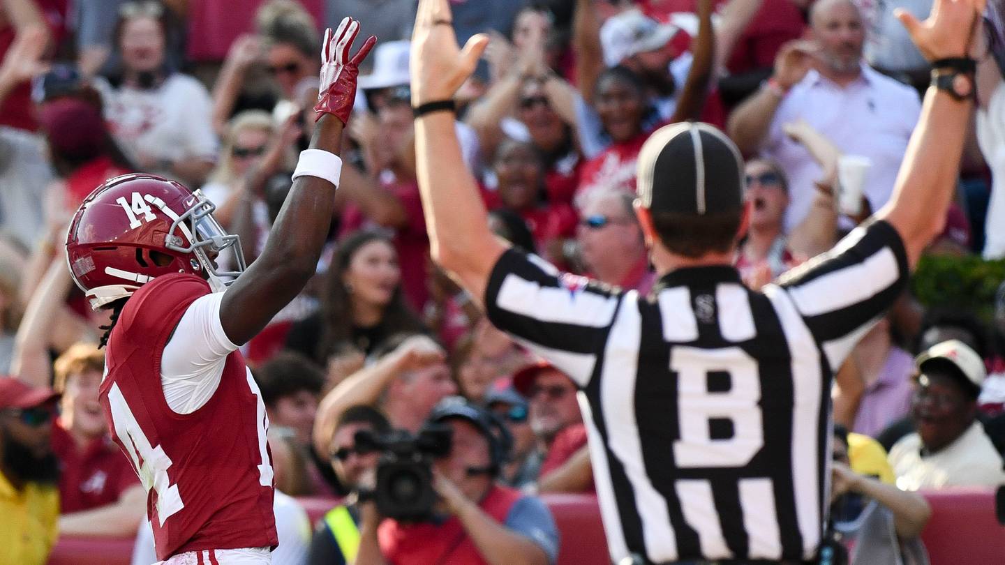 Freshman WR Emerging Into Bigger Role with Alabama Offense - Sports ...