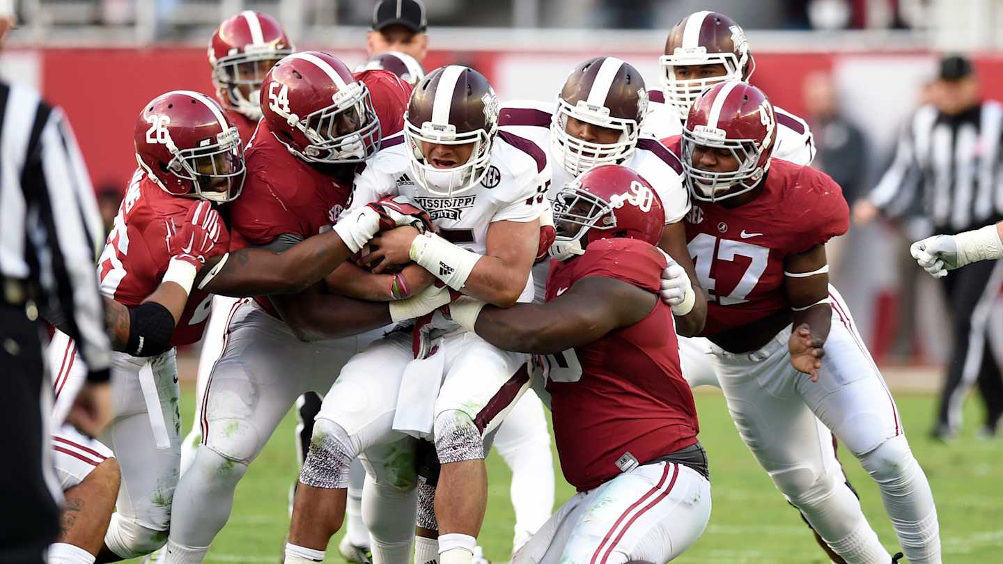 College Football: Where Tradition, Rivalries like Alabama-Mississippi ...