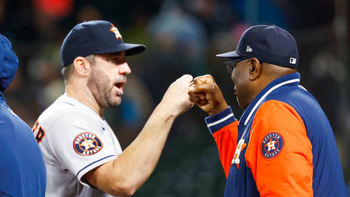 Houston Astros' Starting Lineup, Pitcher for Saturday's Game Against ...