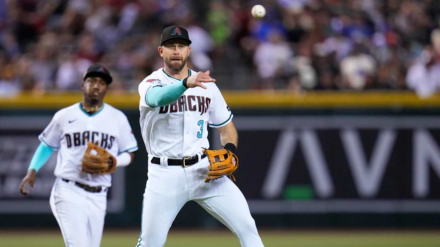 Diamondbacks’ Evan Longoria Turns Back Clock With Epic Diving Catch in ...