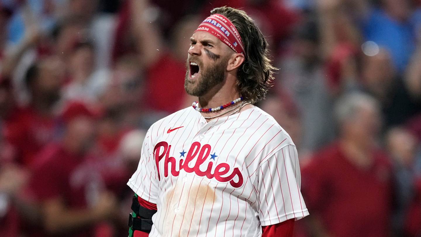 Bryce Harper Brings Some Deion Sanders Swagger to Ballpark for Braves ...