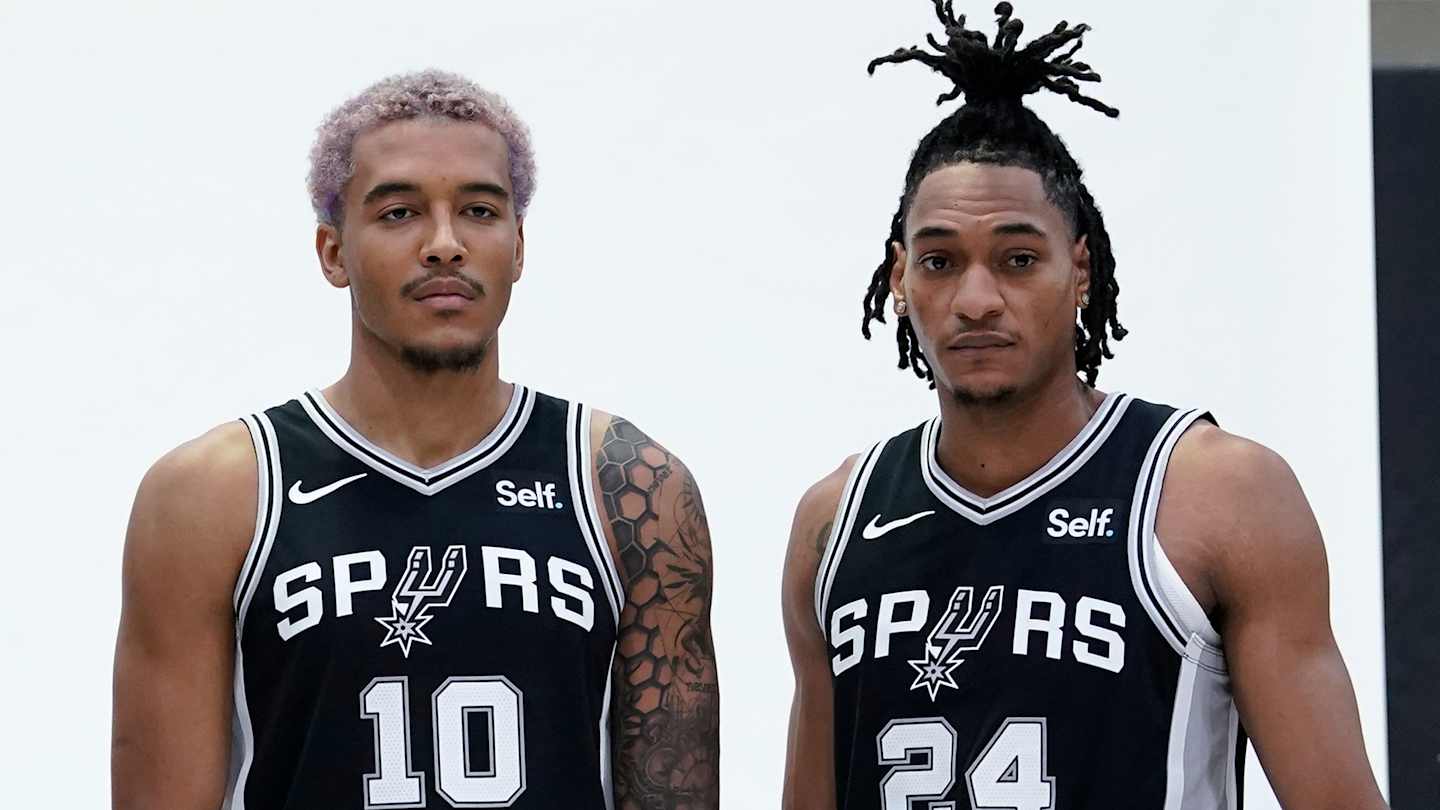 San Antonio Spurs' Devin Vassell Underrated? Jeremy Sochan Chimes In - Sports Illustrated Inside ...