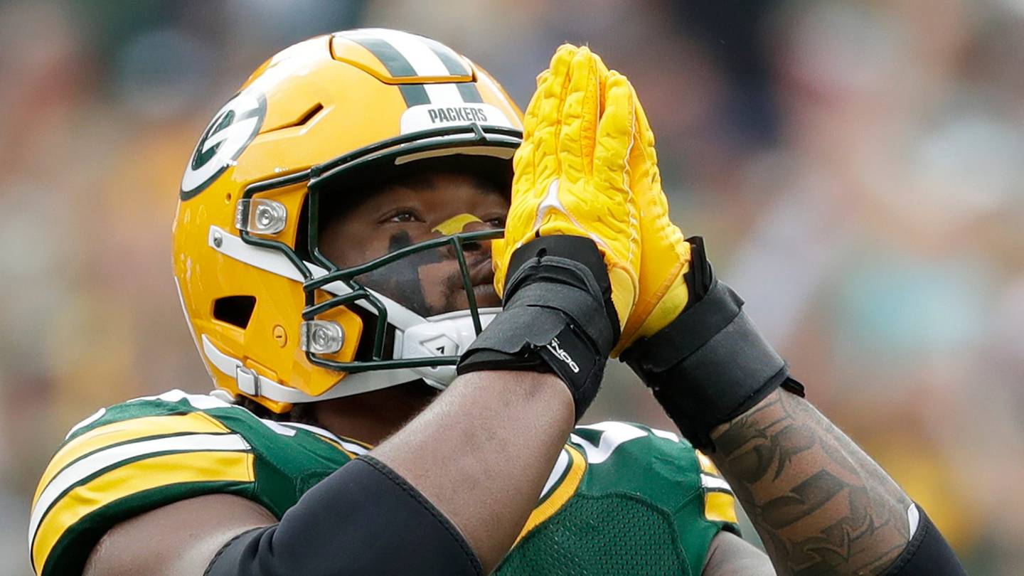 Packers Sign Rashan Gary to Contract Extension - Sports Illustrated ...
