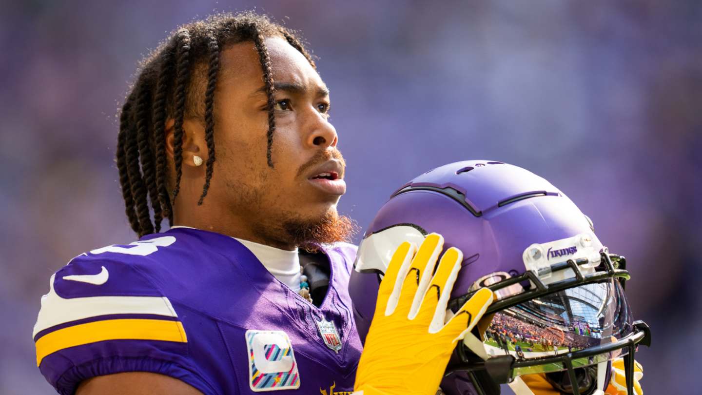 Vikings’ Justin Jefferson Being Handled With Caution Amid Hamstring Injury - Sports Illustrated