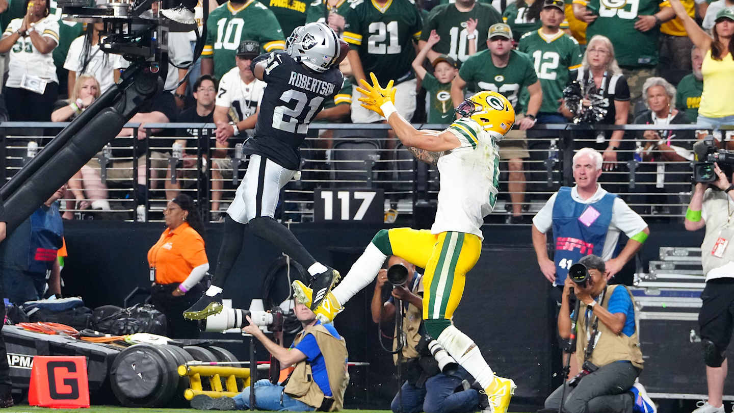 Packers Lose to Raiders as Love Throws Three Interceptions - Sports ...